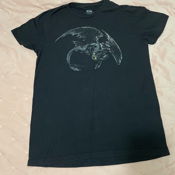 Dreamworks | Tops | Dreamworks Toothless How To Train Your Dragon ...